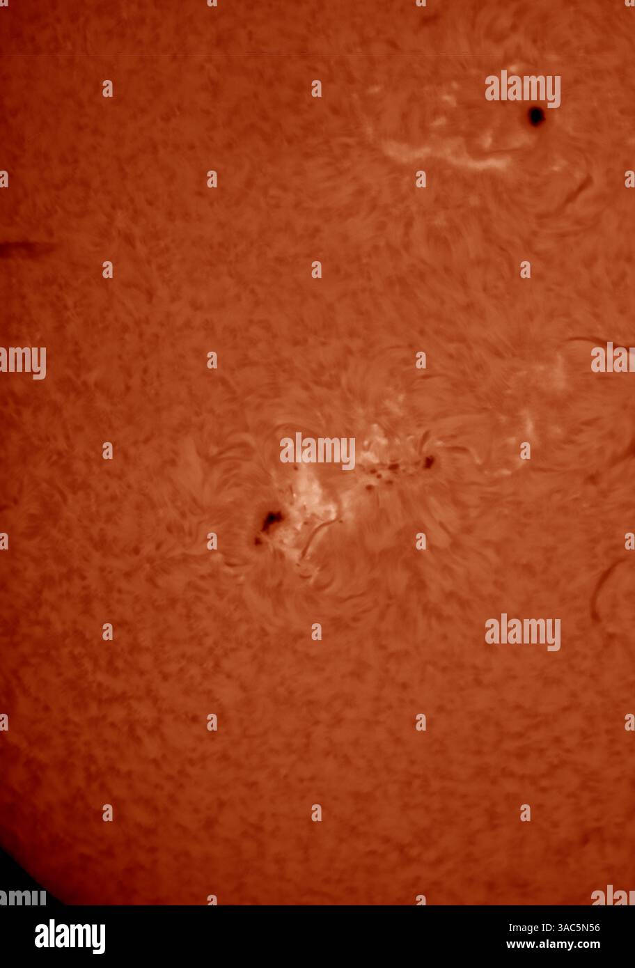 London, UK. 3rd Apr, 2025. Detail solar telescope image of complex ...