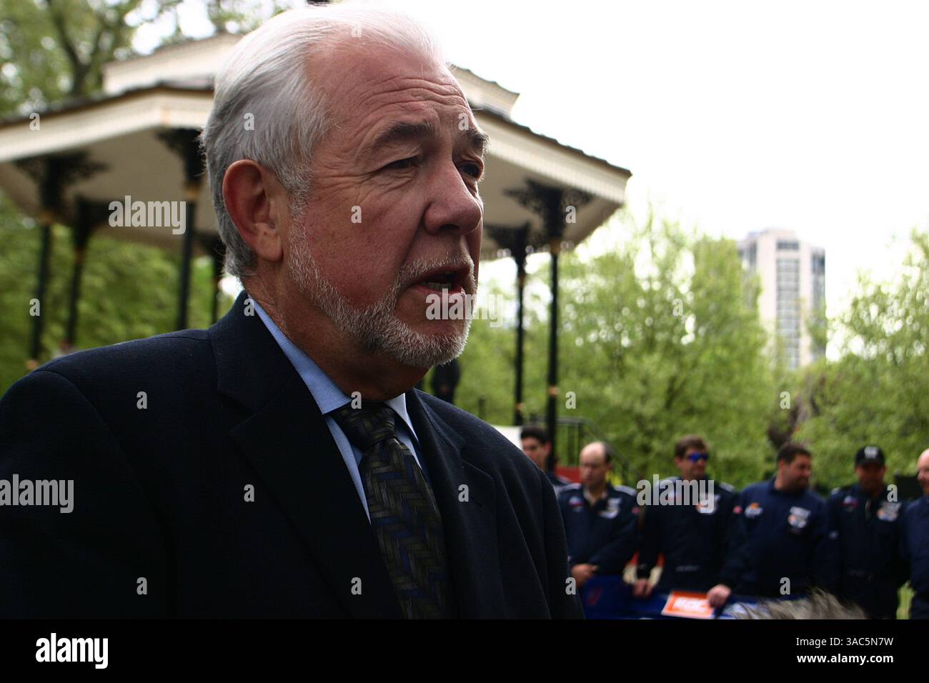 F1 pitstop 2003 hi-res stock photography and images - Alamy