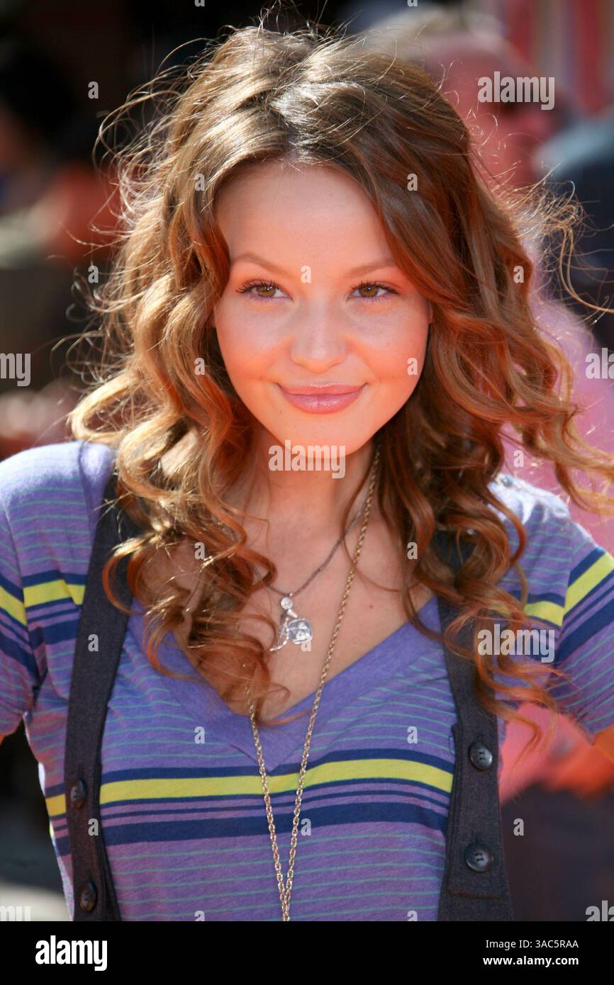 Mar 08, 2008 - Westwood, California, USA - Actress SAMANTHA DROKE at ...