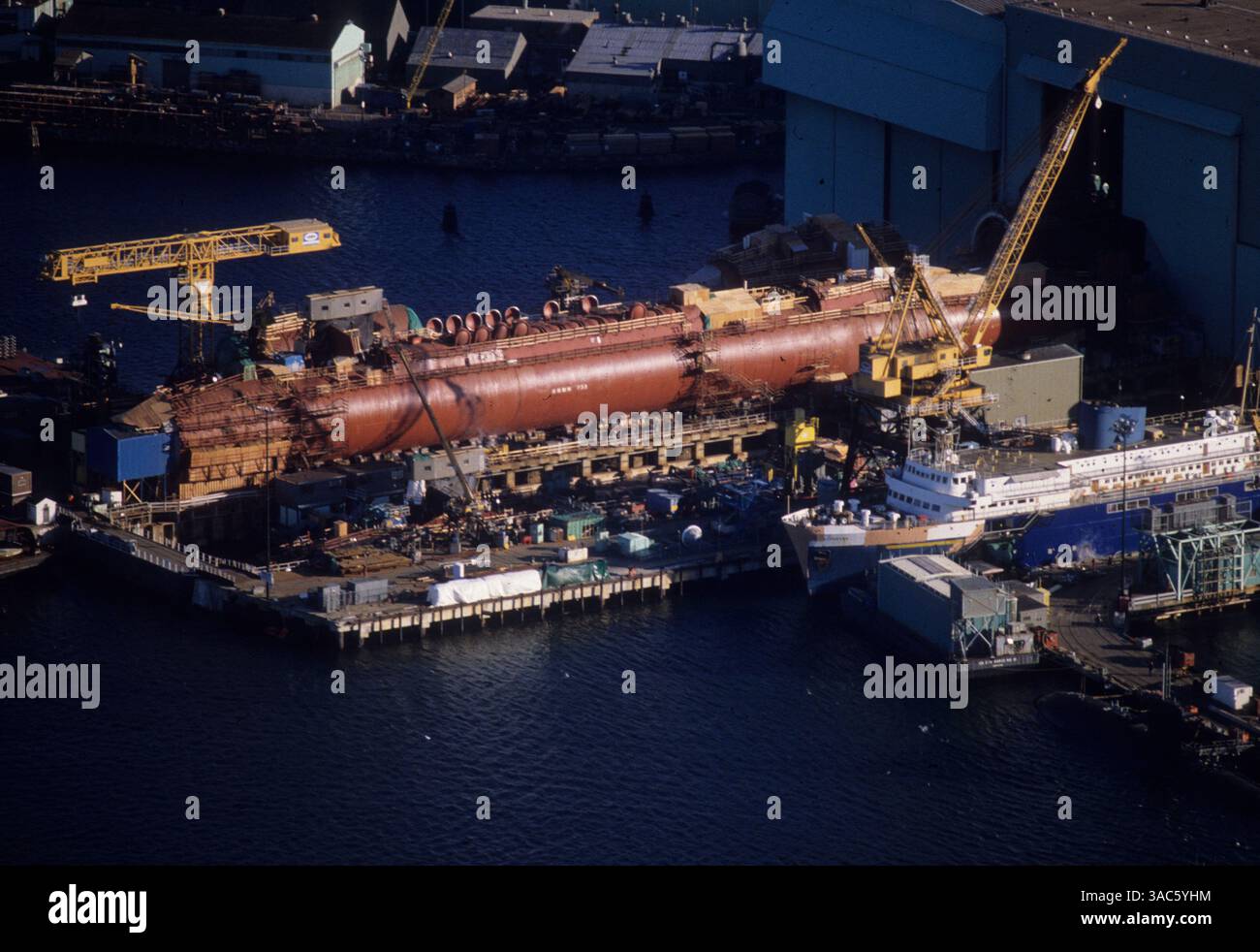 Nov 21, 1984 - Alabama, USA - Electric Nuclear Boat Division, General ...
