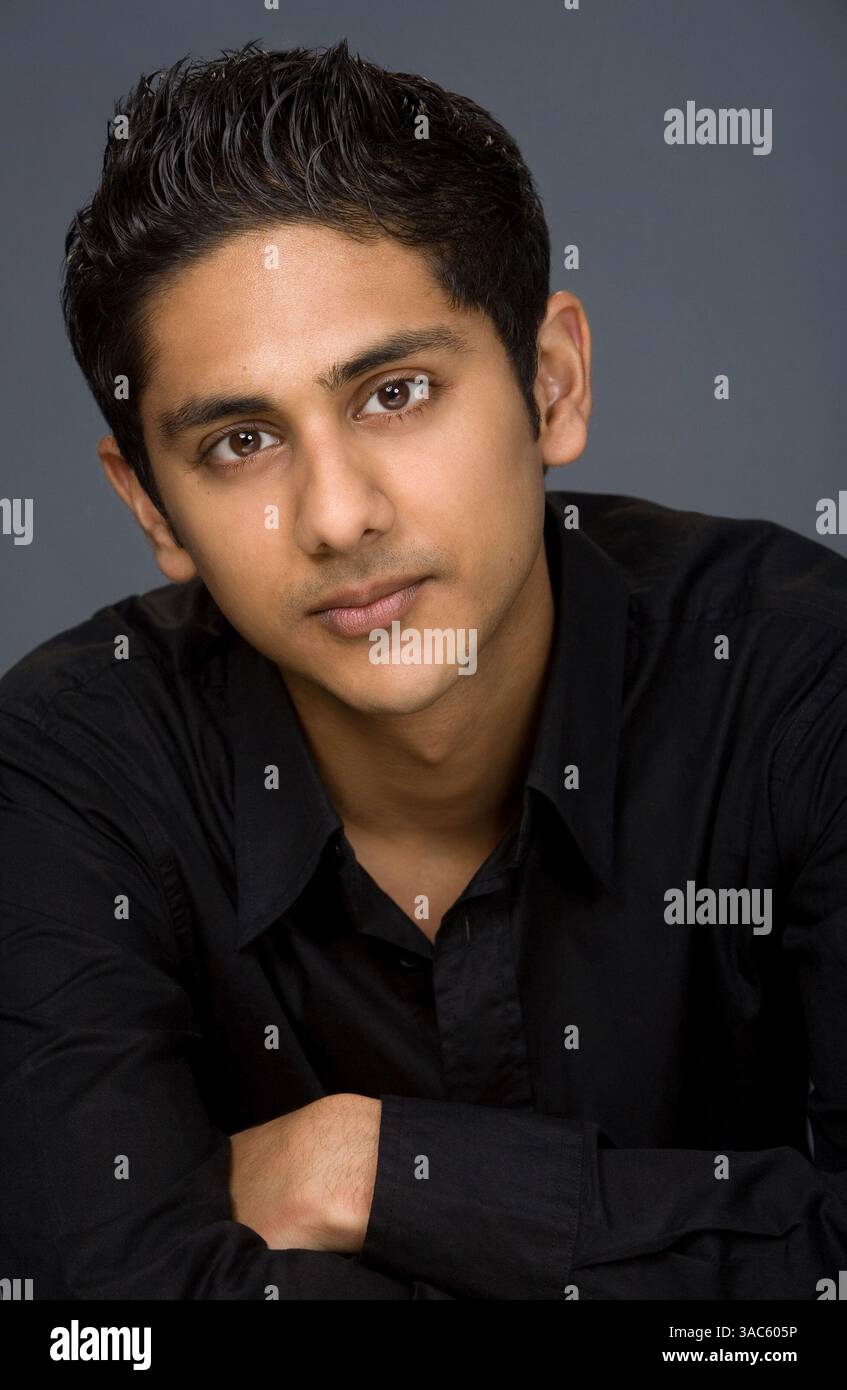 Indian teenager london hi-res stock photography and images - Alamy