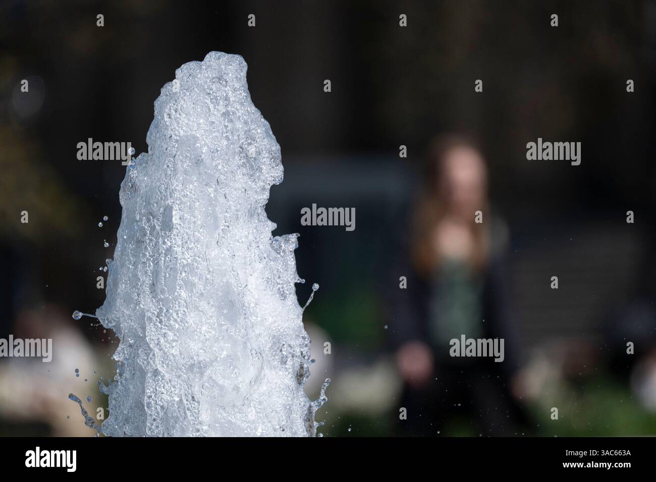 Stuttgart, Germany. 03rd Apr, 2025. People walk through the Schlosspark ...