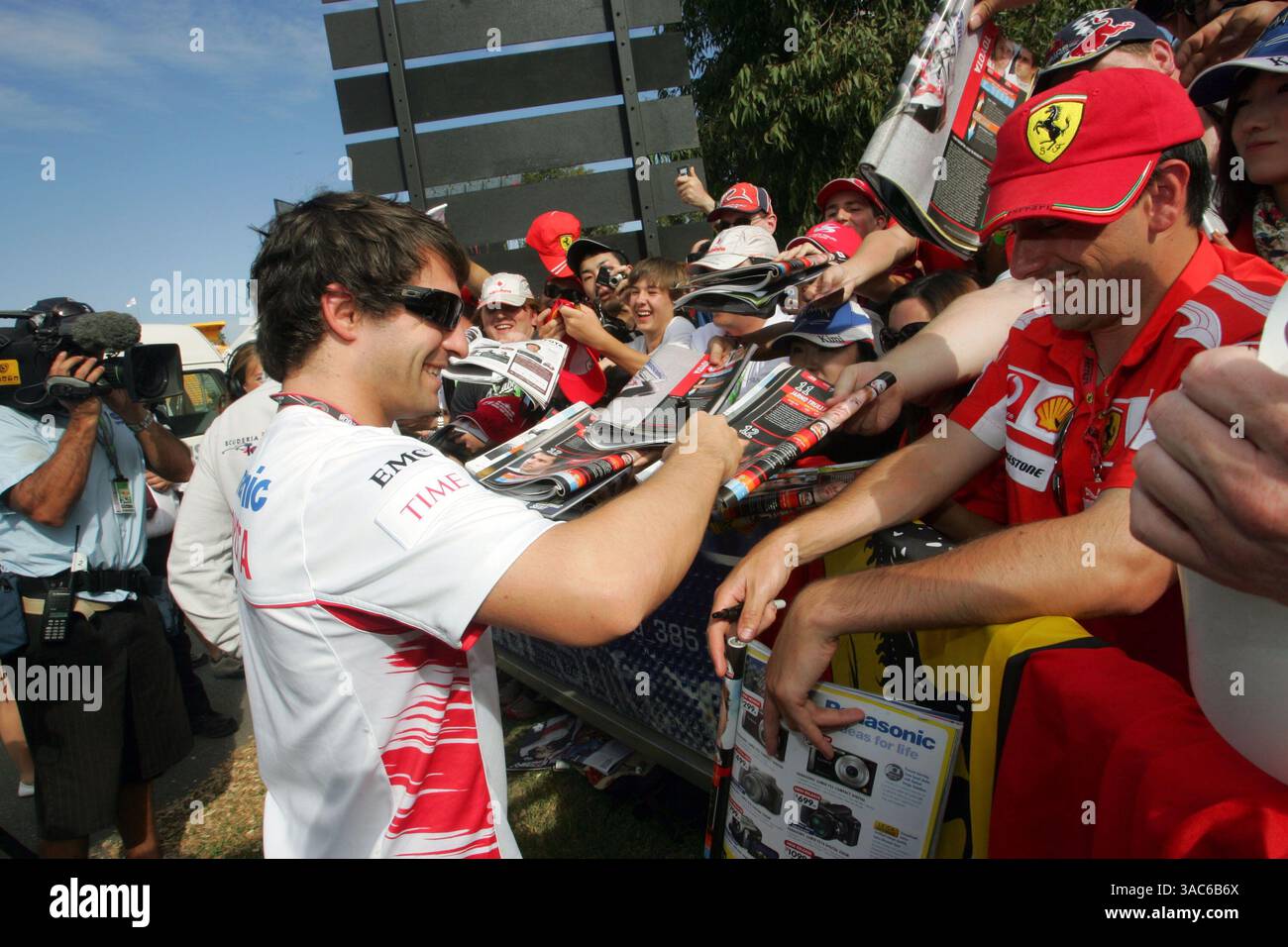 Timo Glock (GER) Toyota signs autographs...Australian Grand Prix, Rd 1 ...