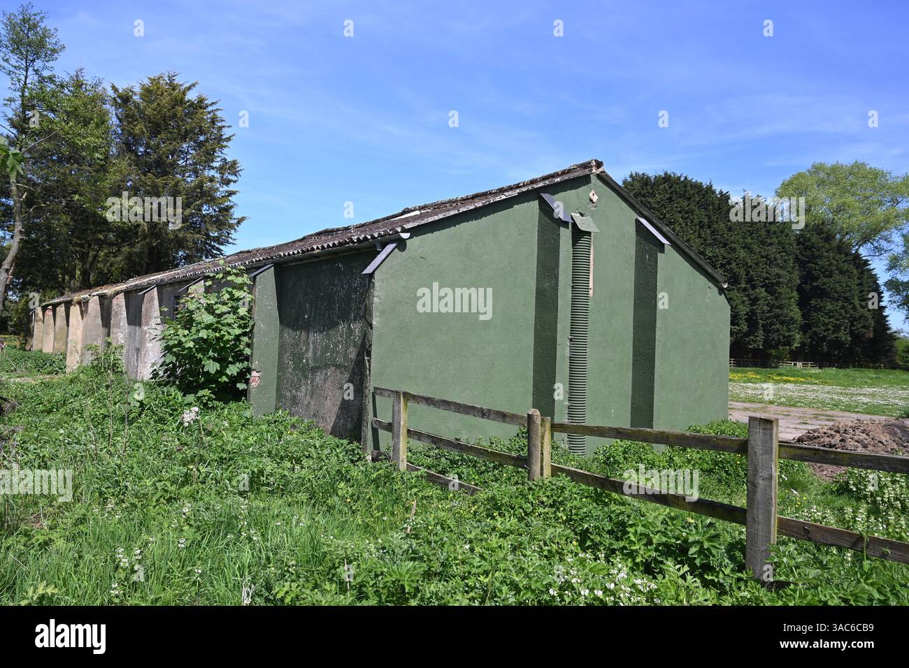 RAF Melbourne forma ww2 military airfield technical site. Maycrete ...