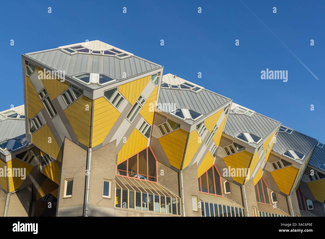 Cube houses, famous houses built in Rotterdam Stock Photo - Alamy