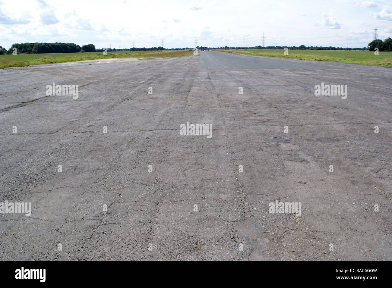 forma RAF Melbourne military airfield main runway Stock Photo - Alamy