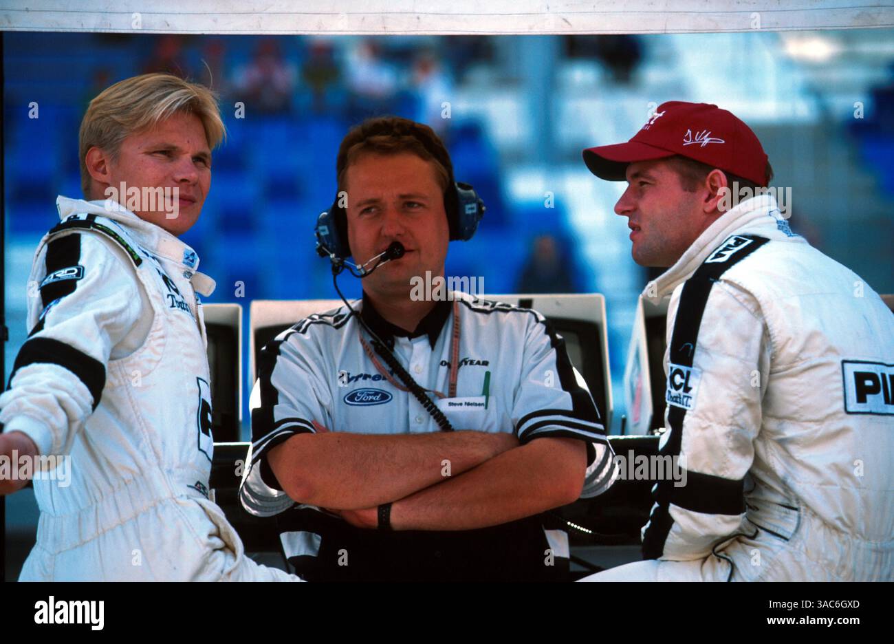 Left and mika salo centre hi-res stock photography and images - Alamy