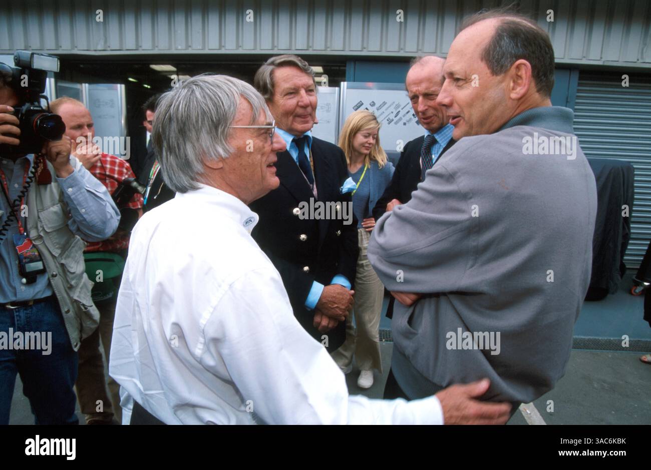 L to R: Bernie Ecclestone (GBR) F1 Supremo, Tommy Sopwith, Prince ...