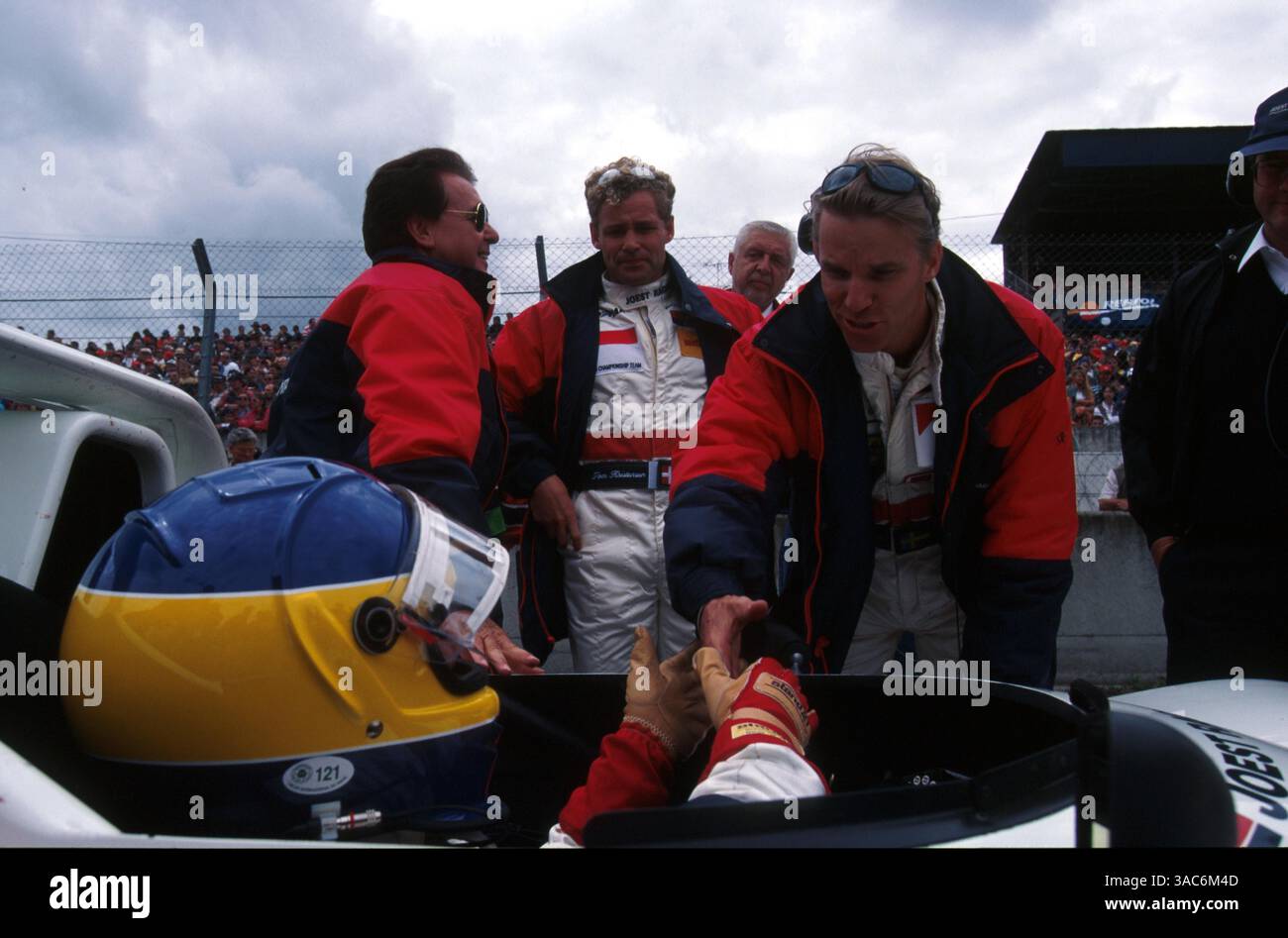 Stefan johansson 1997 hi-res stock photography and images - Alamy