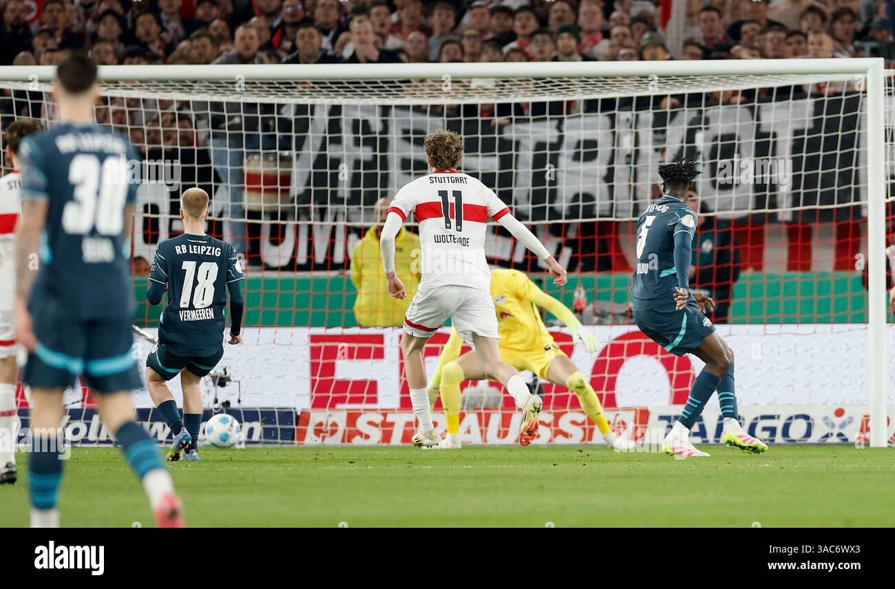 Stuttgart, Ger. 02nd Apr, 2025. Im Bild: Nick Woltemade (VFB Stuttgart, 11) rm. Goal scored ...