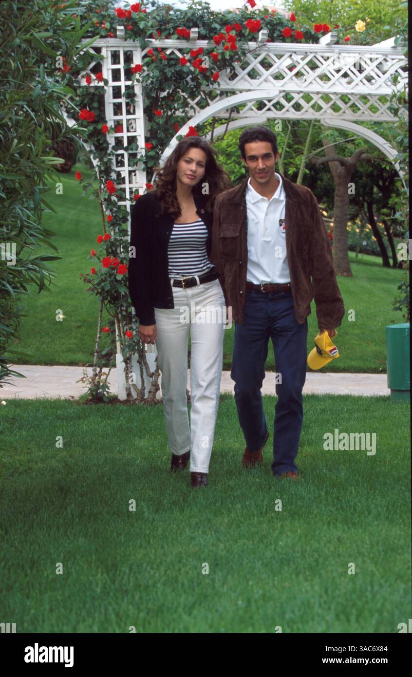 Pedro DIniz at home with his girlfriend.Formula One Drivers At Home ...