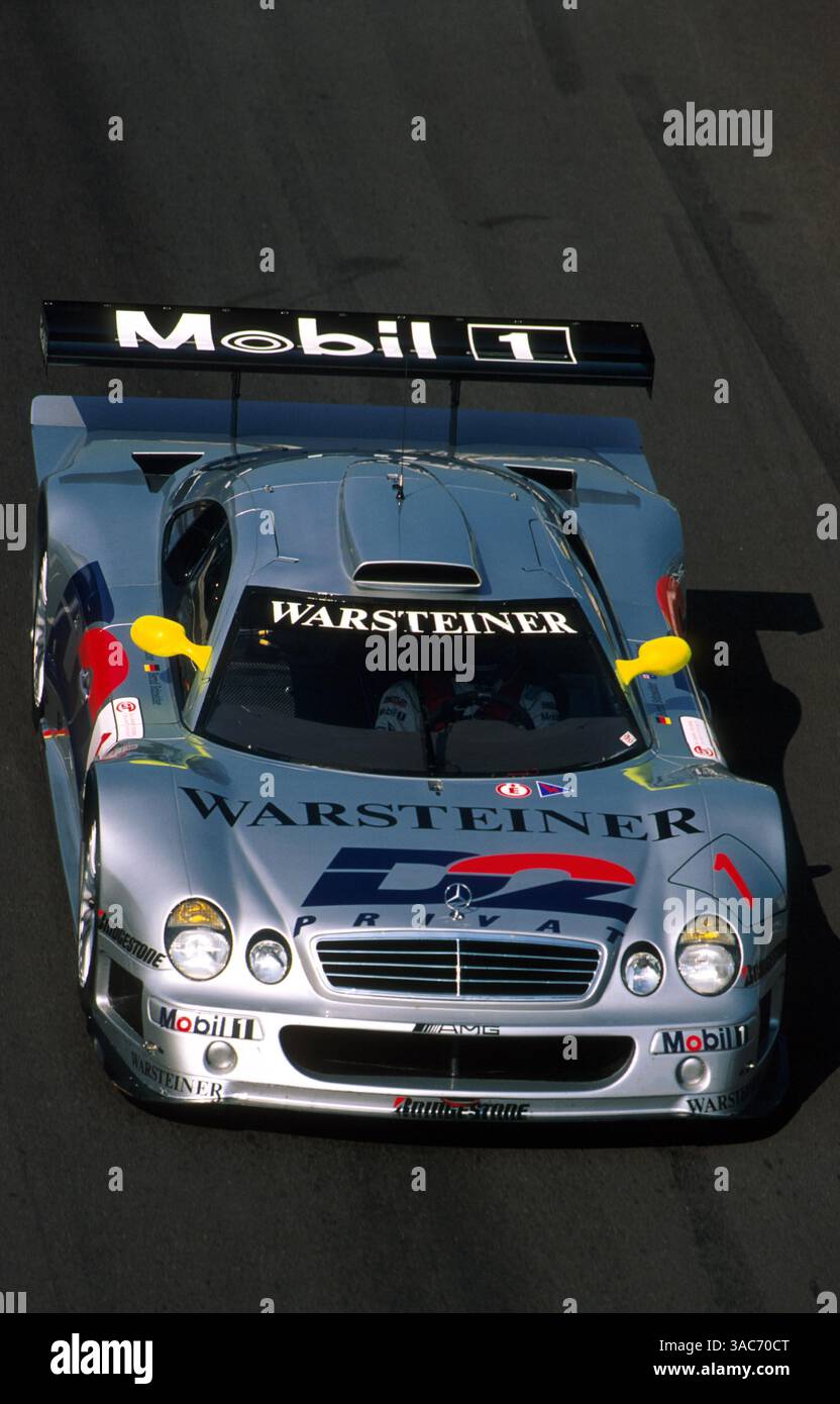 Race winners Bernd Schneider (GER) and Mark Webber (AUS) Mercedes-Benz ...
