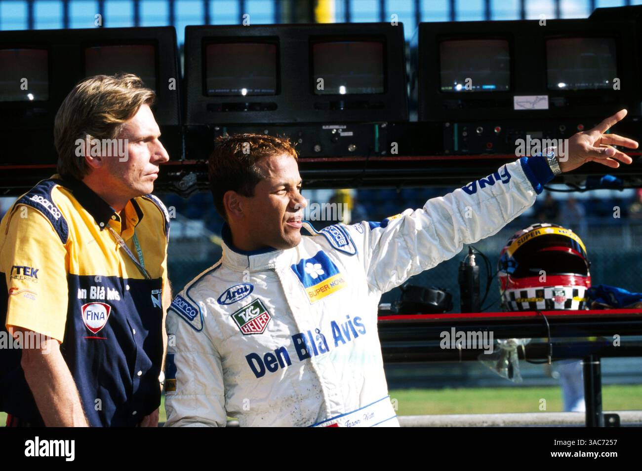 Race winner Jason Watt (DEN) Super Nova..International Formula 3000 ...