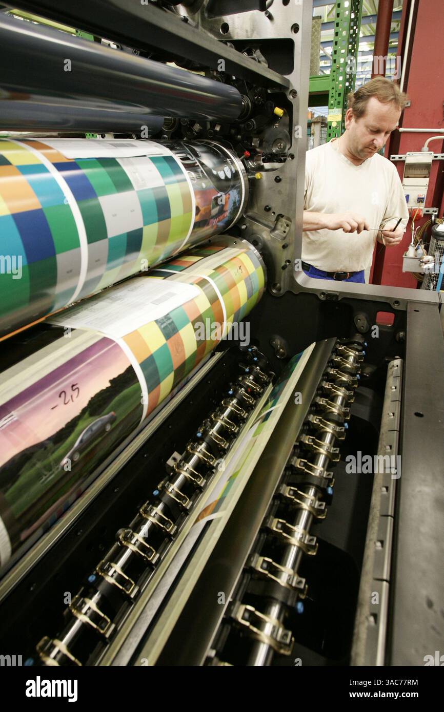 May 02, 2005 - Wiesloch, Baden-Wuerttemberg, GERMANY - With a global ...