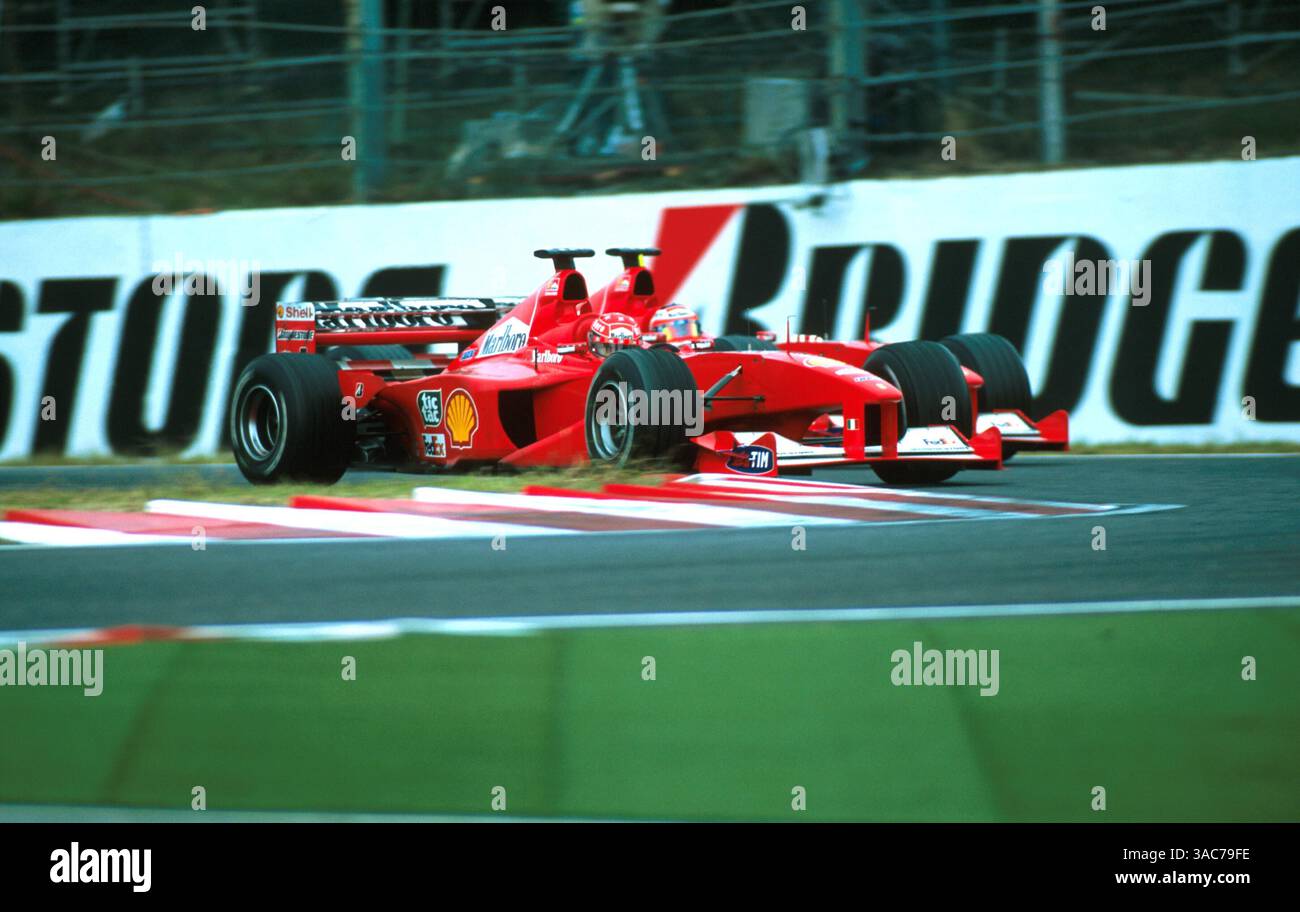 Winner and World Champion Michael Schumacher(GER) Ferrari F1-2000 leads ...