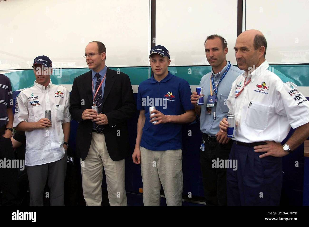 L-R: Nick Heidfeld(GER) Sauber Petronas C20, Prince Albert of Monaco ...