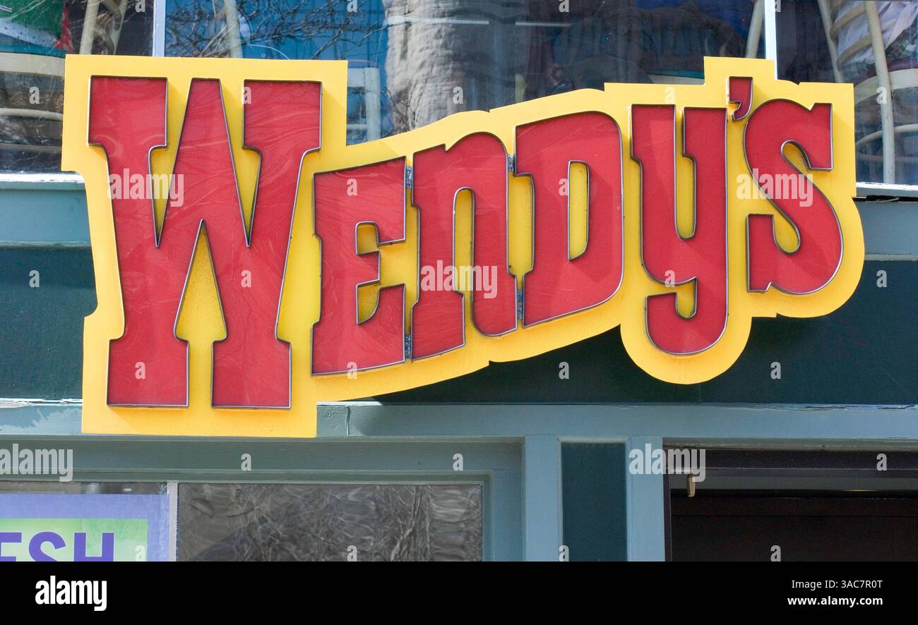 Apr 21, 2007 - Boston, Massachusetts, USA - Wendy's Fast Food ...