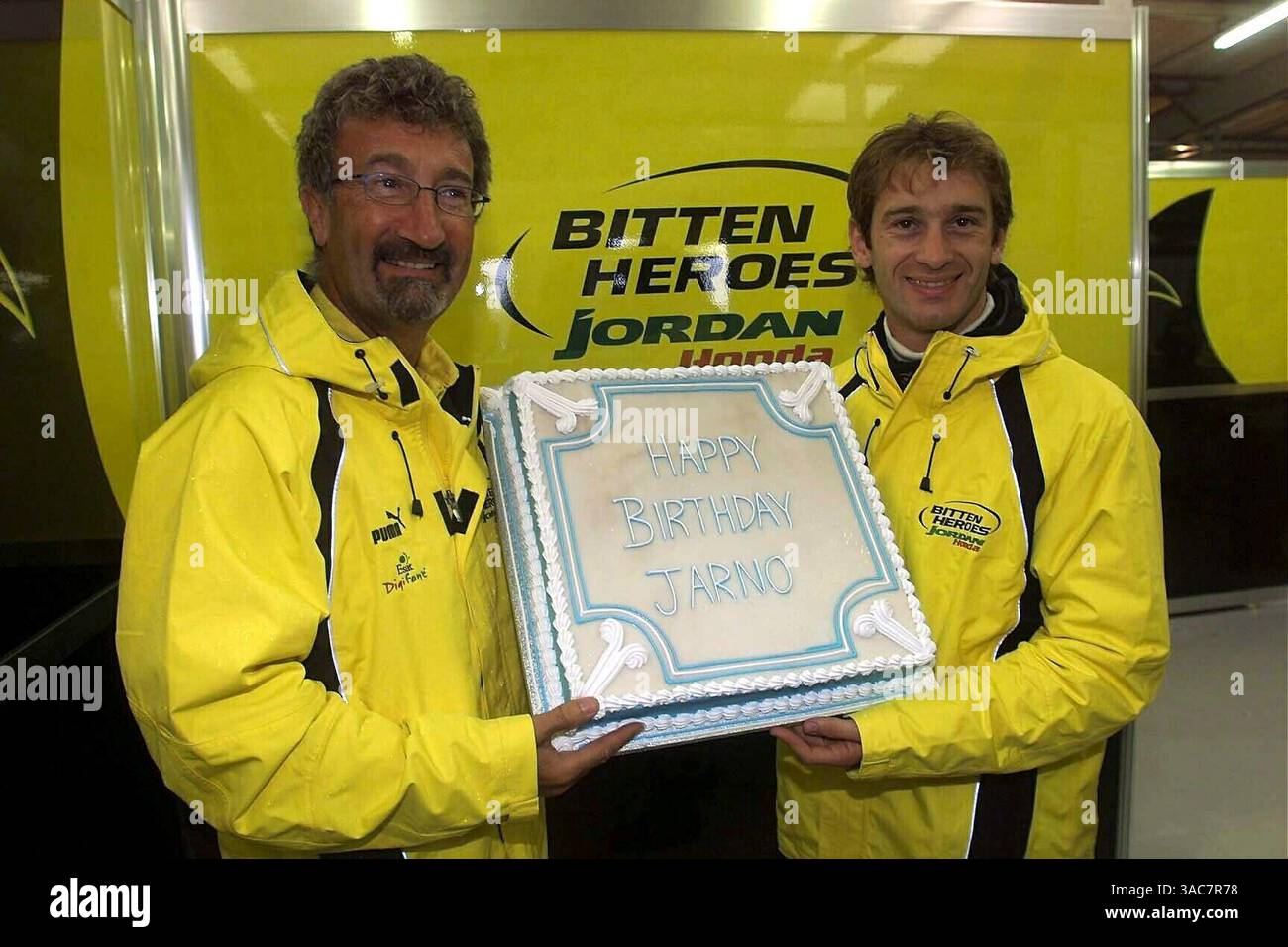 L-R: Eddie Jordan(IRL) Chief Executive Jordan Grand Prix, Jarno Trulli ...
