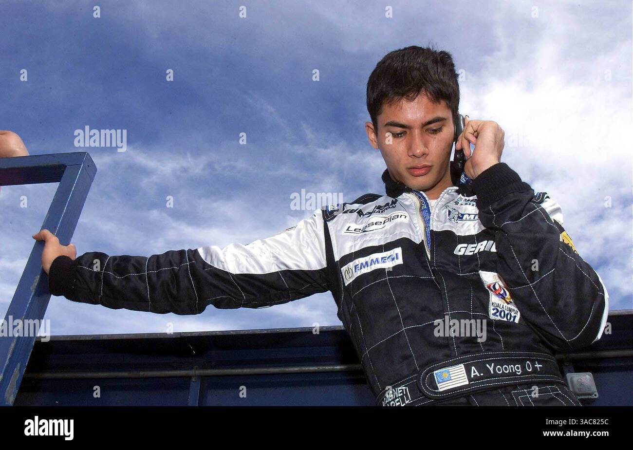 Alex Yoong, soon to be F1 driver with Minardi..European Minardi 2 ...