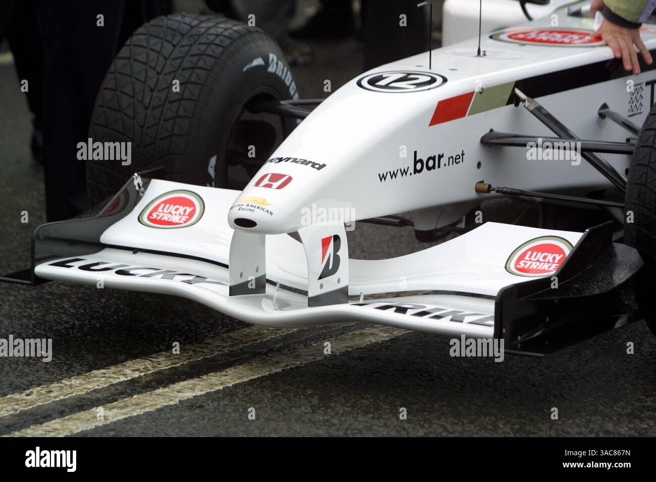 Bar 004 launch hi-res stock photography and images - Alamy