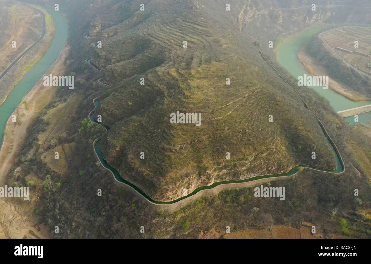 Zhengzhou. 25th Mar, 2025. An aerial drone photo taken on March 25 ...
