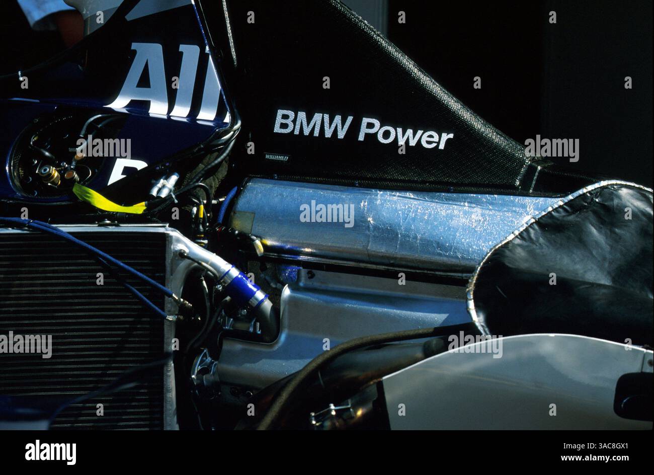 V10 engine formula hi-res stock photography and images - Alamy