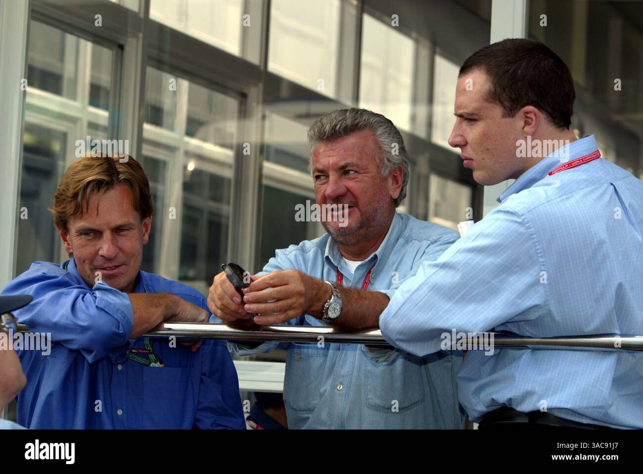 L to R): David Sears (GBR) Supernova team owner; Willi Weber (GER ...