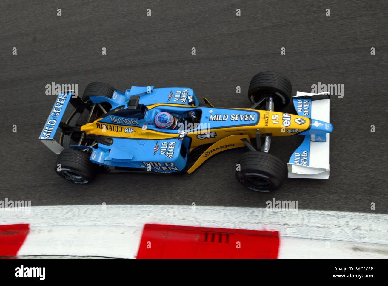 Jenson Button (GBR) Renault R202..Italian Grand Prix, Monza, Italy. 13 ...
