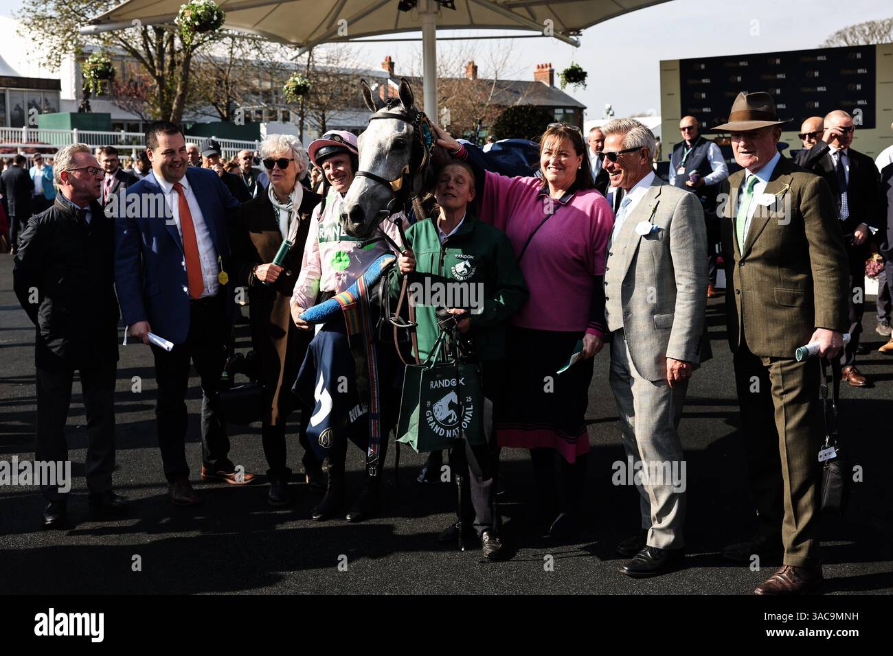 Liverpool, UK. 03rd Apr, 2025. Lossiemouth ridden by Paul Townend with ...