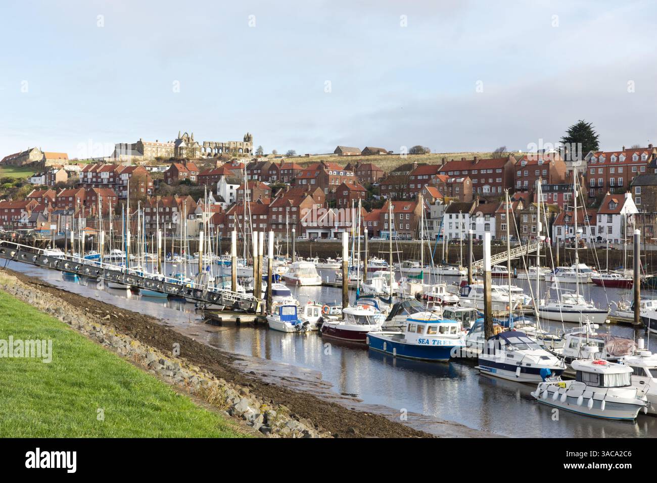 Whitby tourist attractions hi-res stock photography and images - Alamy