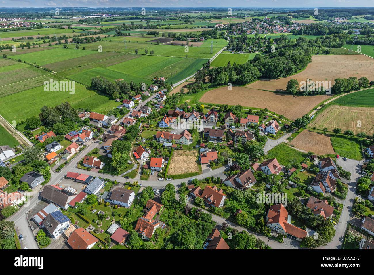 Das Dorf Markt, ein Ortsteil der Marktgemeinde Biberbach aus der ...