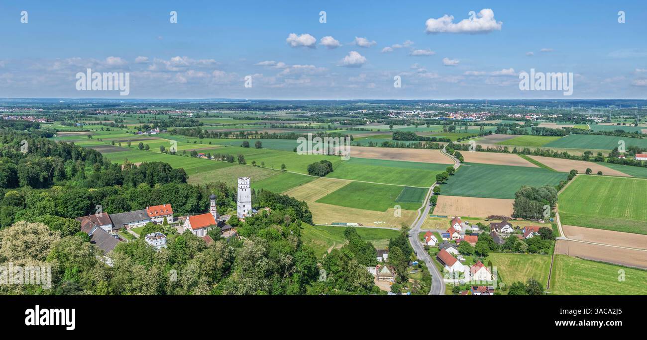 Das Dorf Markt, ein Ortsteil der Marktgemeinde Biberbach aus der ...