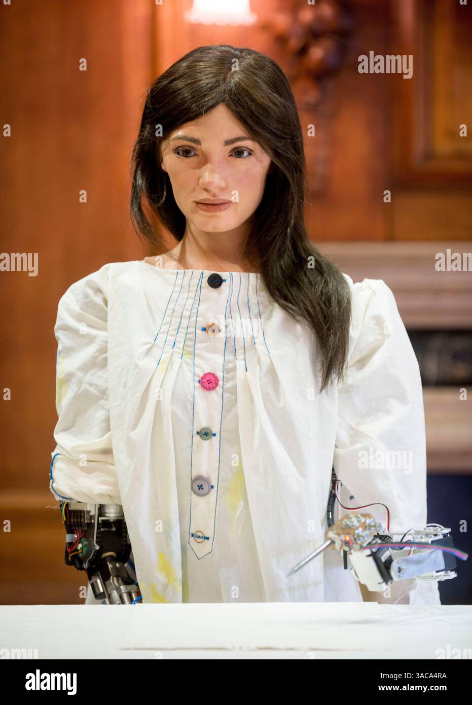 World's first humanoid robot artist Ai-Da presents her first solo show ...