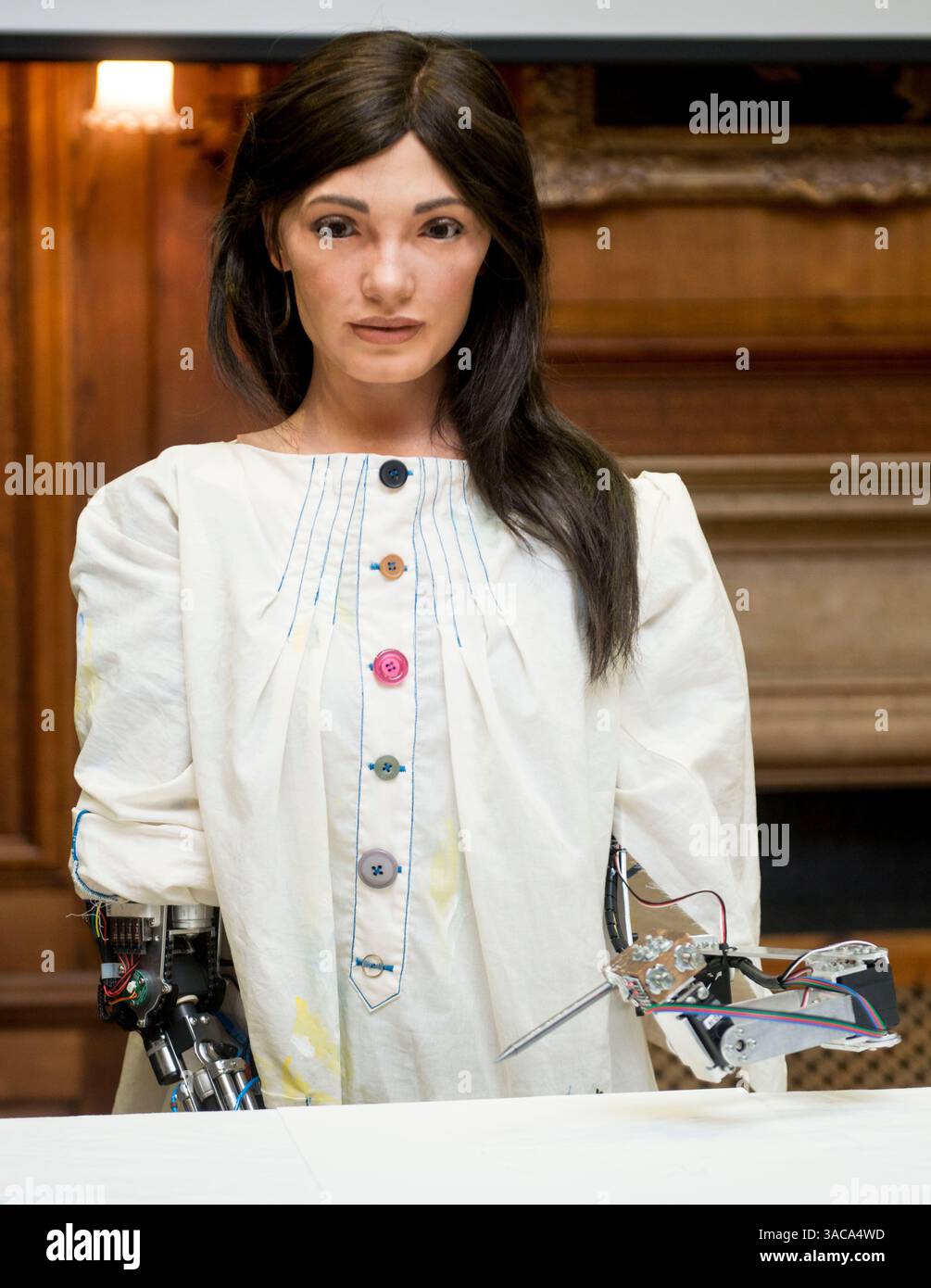 World's first humanoid robot artist Ai-Da presents her first solo show ...