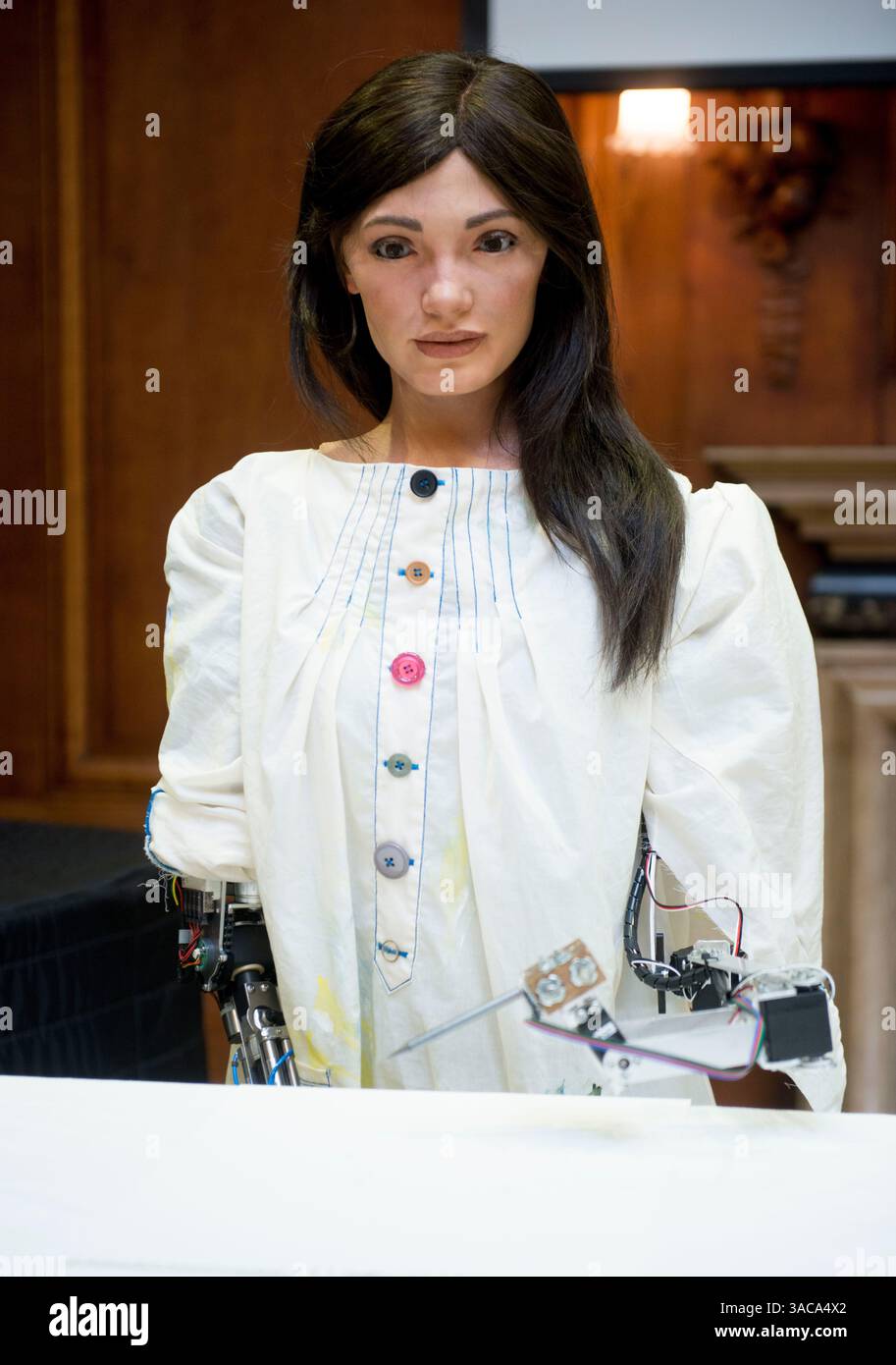 World's first humanoid robot artist Ai-Da presents her first solo show ...