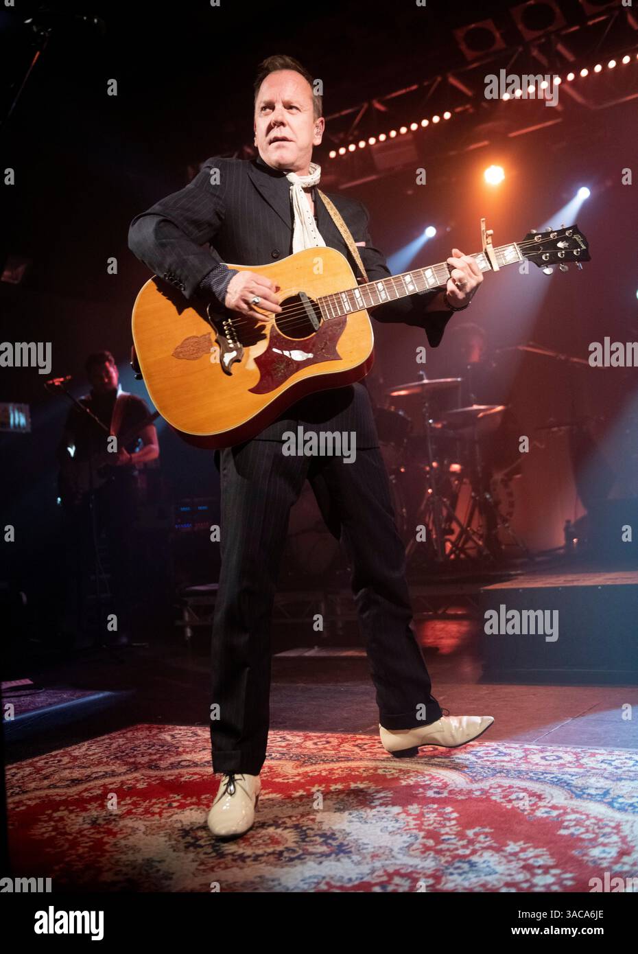 Kiefer Sutherland live at the Carling Academy Oxford, Oxford ...