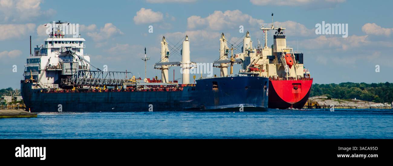 Two freight ships passing hi-res stock photography and images - Alamy