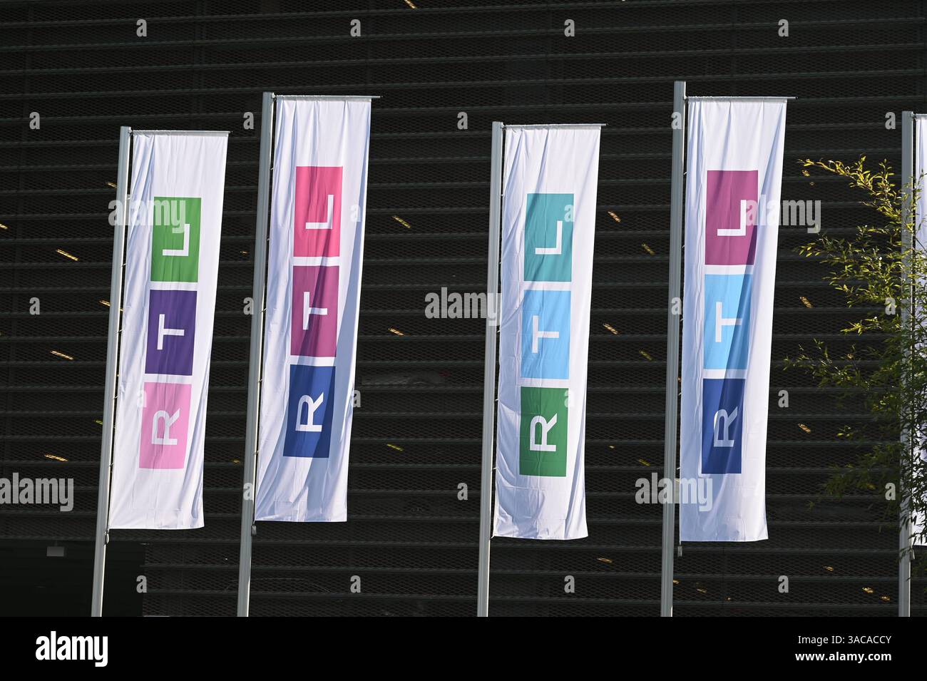 Logo, Schriftzug des Privatsender RTL Television und der RTL Group ...