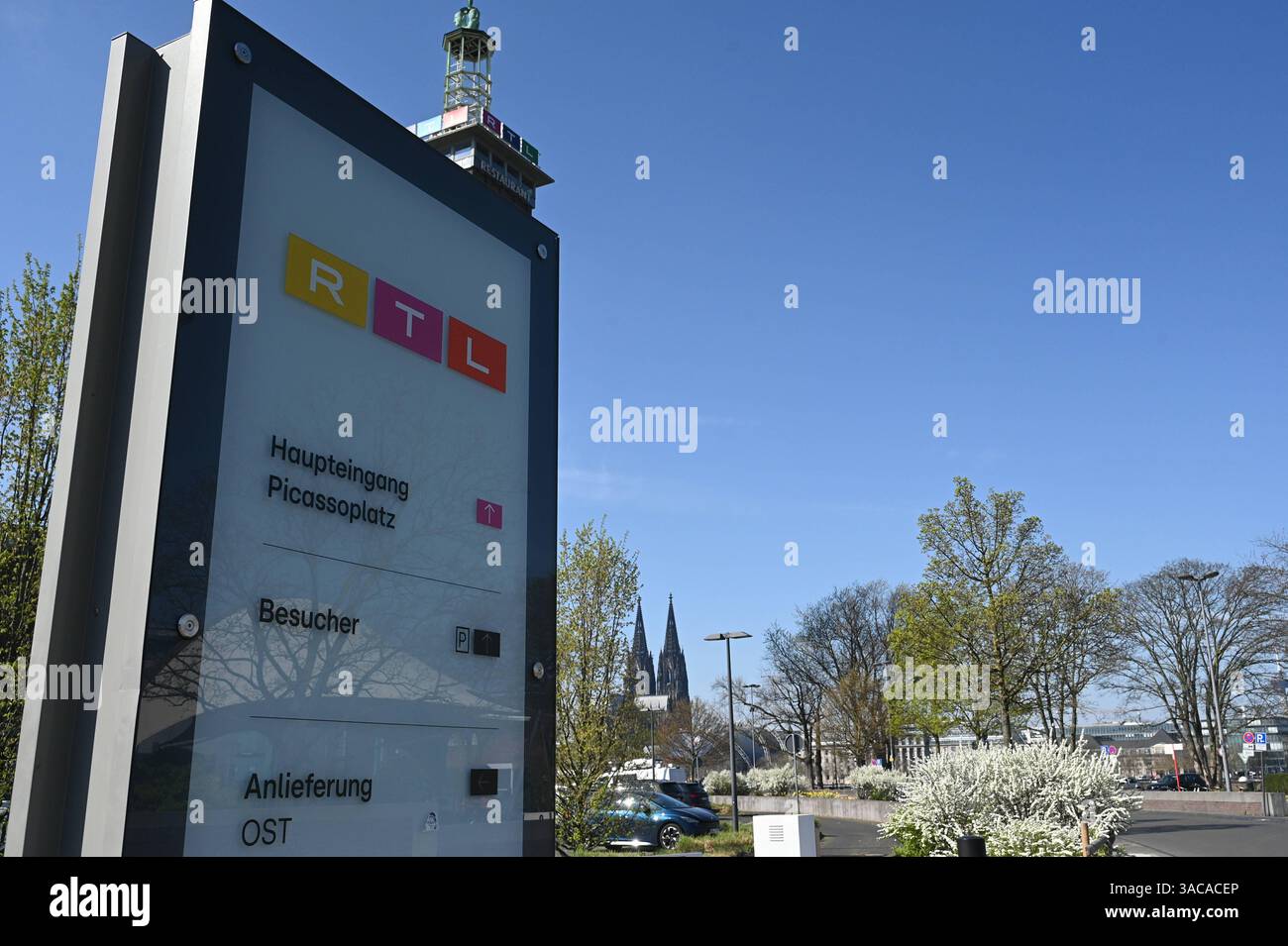 Logo, Schriftzug des Privatsender RTL Television und der RTL Group ...