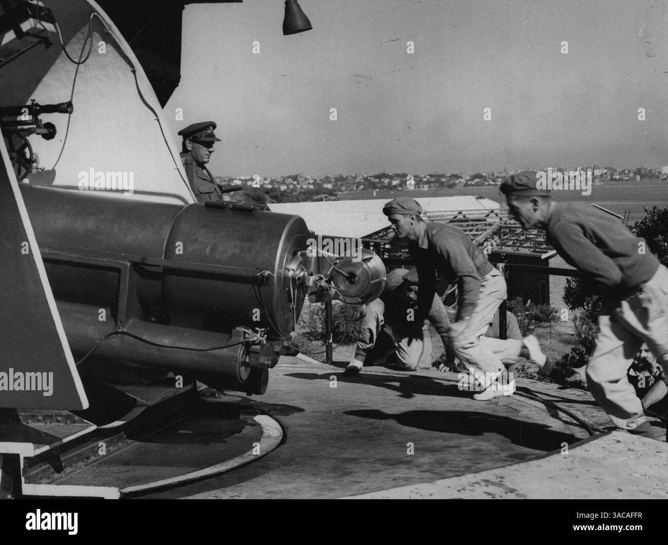 Defence Of Australia - Anti-Aircraft, Coastal Etc. - Australian ...