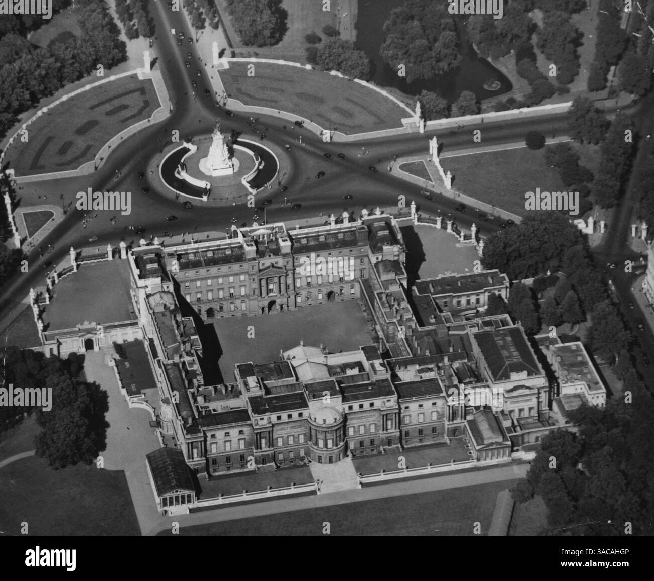 Buckingham Palace From The Air -- This view, taken from the west ...