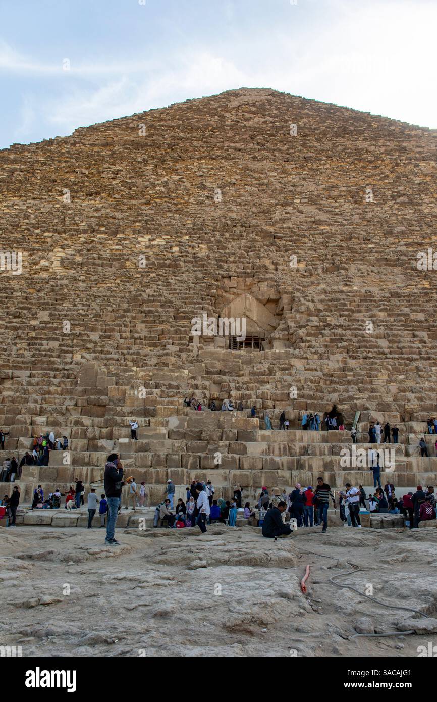 Secret chamber in the great pyramid hi-res stock photography and images ...