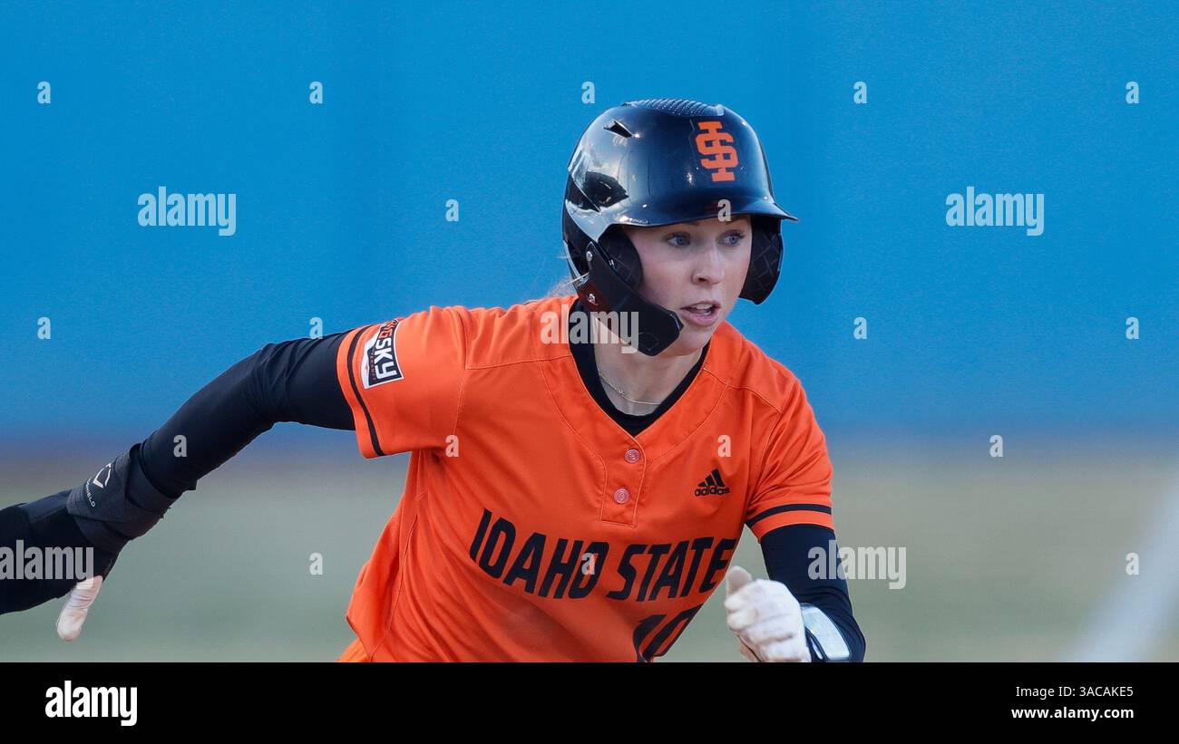 Idaho State outfielder Gracie Smith (10) breaks away from third base to ...