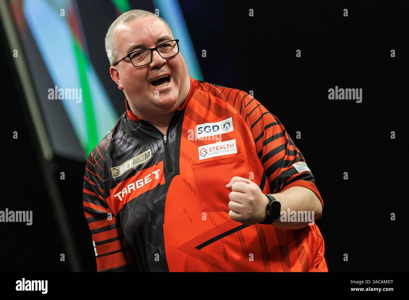 Berlin, Germany. 03rd Apr, 2025. Darts: Premier League, Matchday in ...