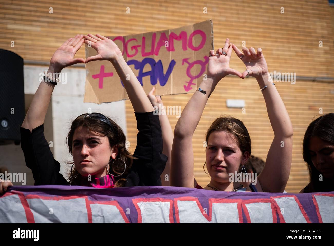 Rome, Rm, Italy. 3rd Apr, 2025. Thousands of students join the ...