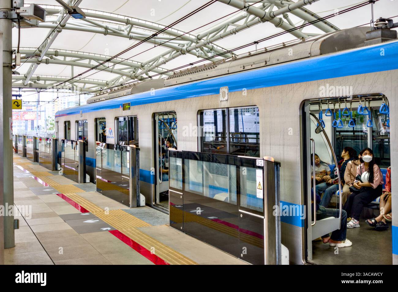 Newly Opened Ho Chi Minh City Metro Line 1, Total Length 19.7 Km With ...