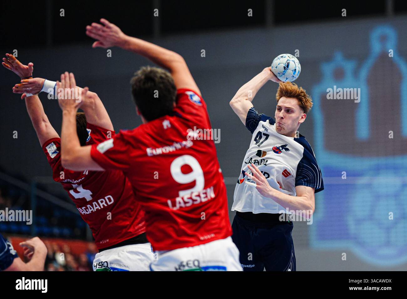 Wurf/Tor Dustin Kraus (1. VfL Potsdam, #47) GER, Handball Sport Verein ...