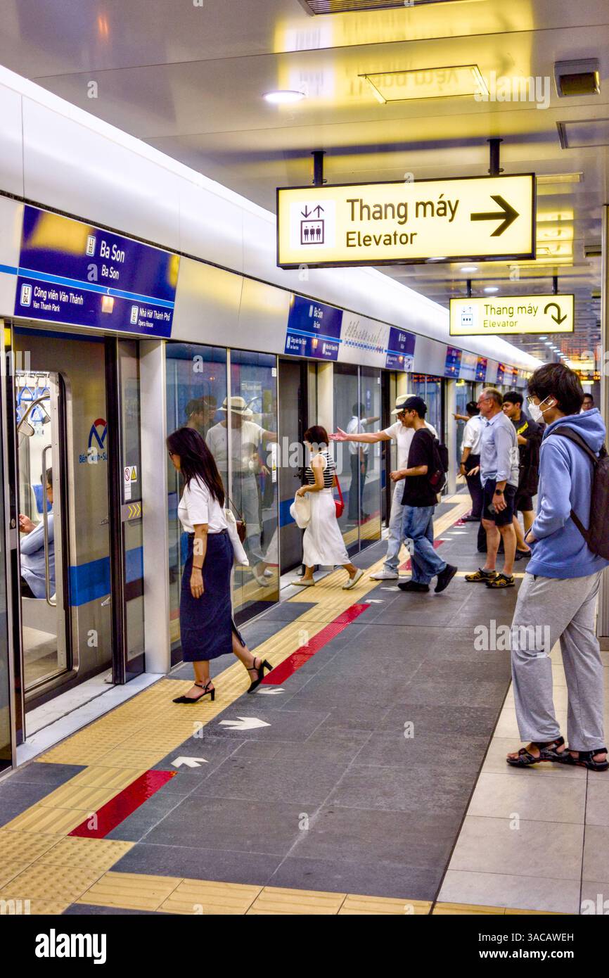 Newly Opened Ho Chi Minh City Metro Line 1, Total Length 19.7 Km With ...