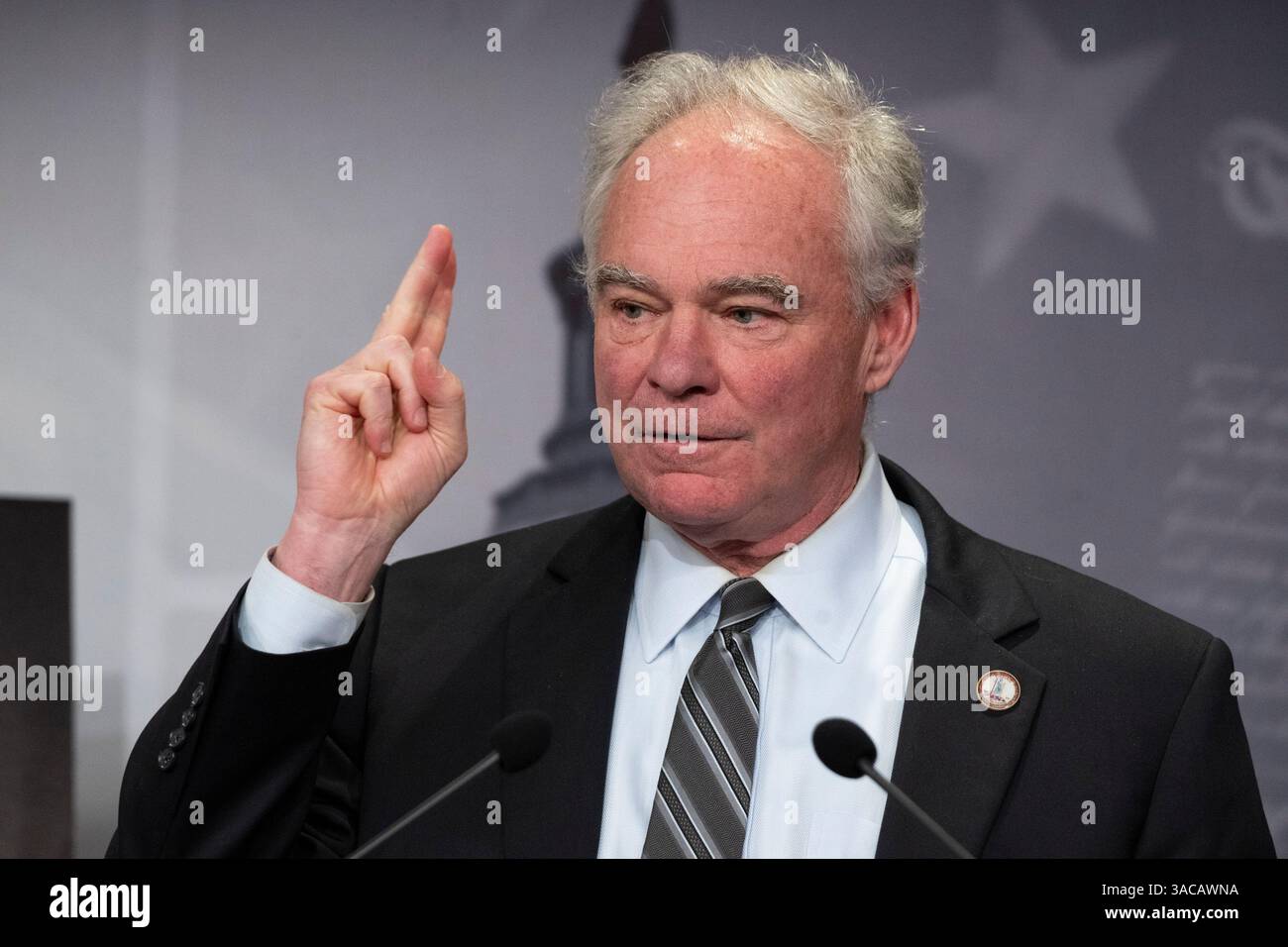 United States Senator Tim Kaine (Democrat of Virginia) speaks to ...