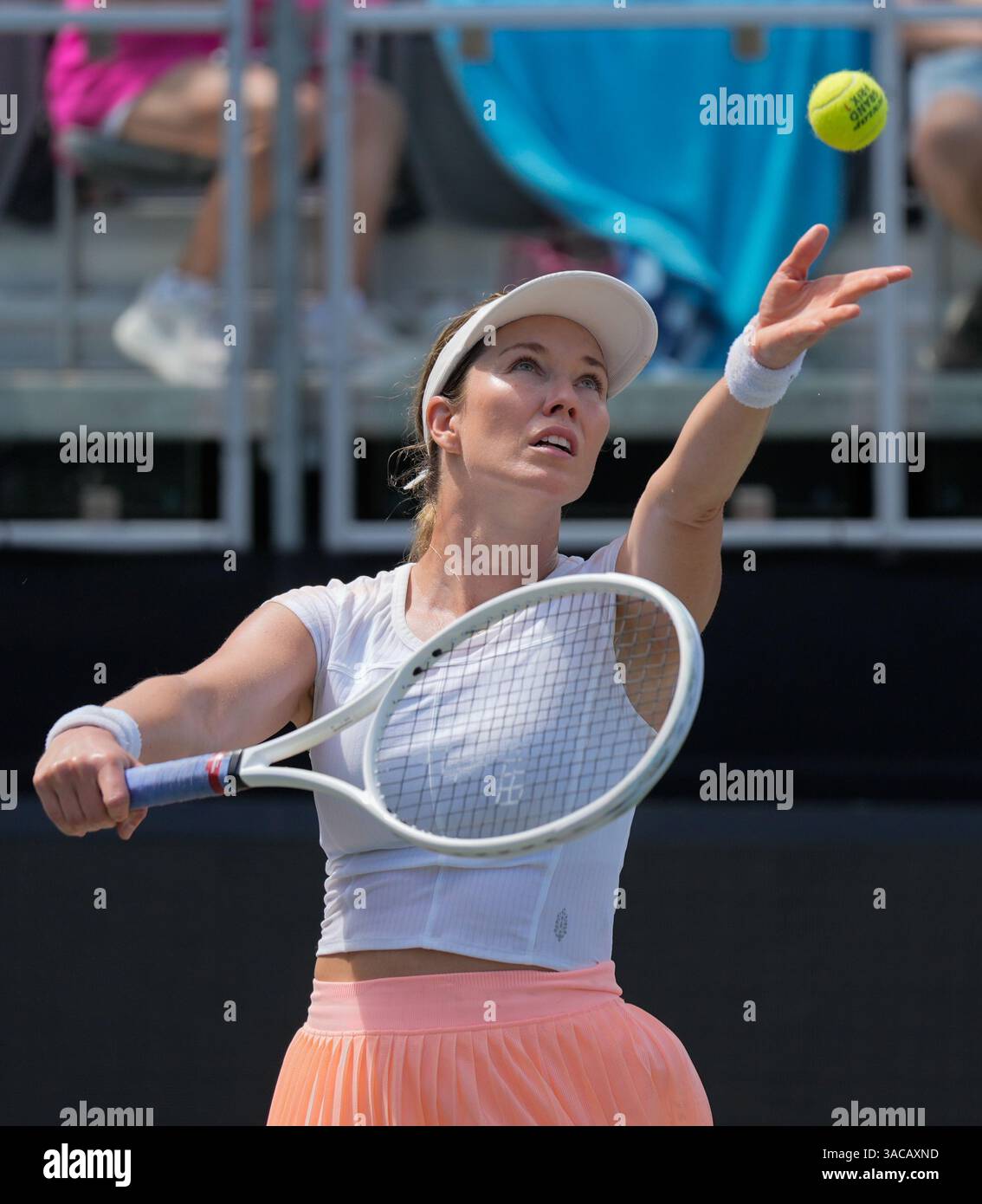 Charleston, USA. 03rd Apr, 2025. April 3, 2025: Danielle Collins (USA ...